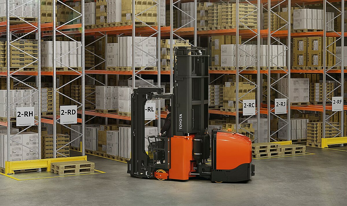 Schmalgangstapler erhöhen die Produktivität: LEBENSMITTELTECHNIK